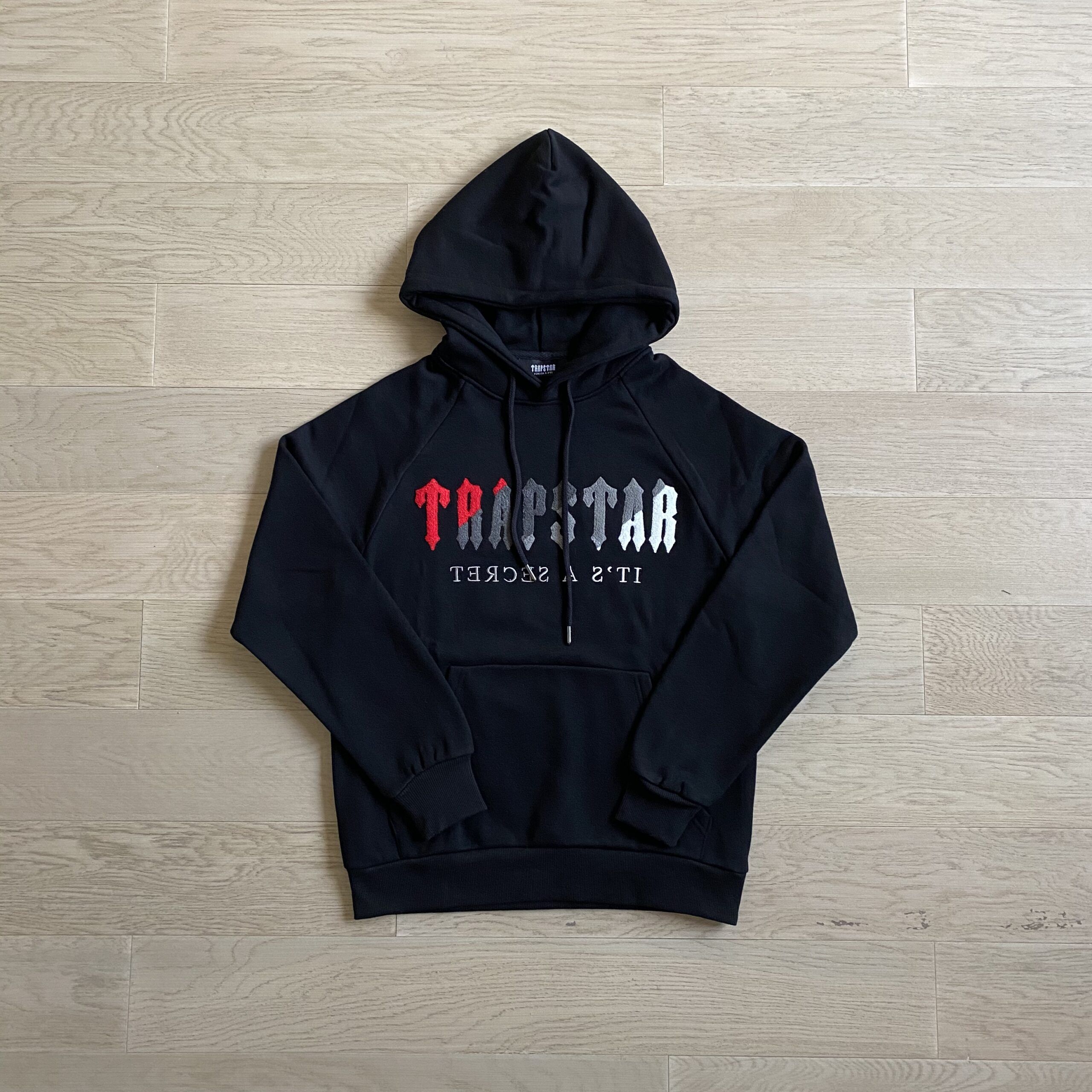 Chandal Trapstar largo- Red – Zapasuniversal
